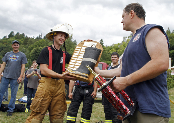 Firefighters pass muster at Cascade Days | All Access | goskagit.com