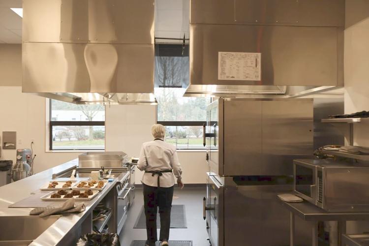 Mount Vernon Library Commons opens commissary kitchen, a first for a U ...