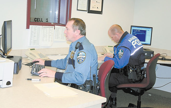 Anacortes Police Department receives accreditation | News | goskagit.com