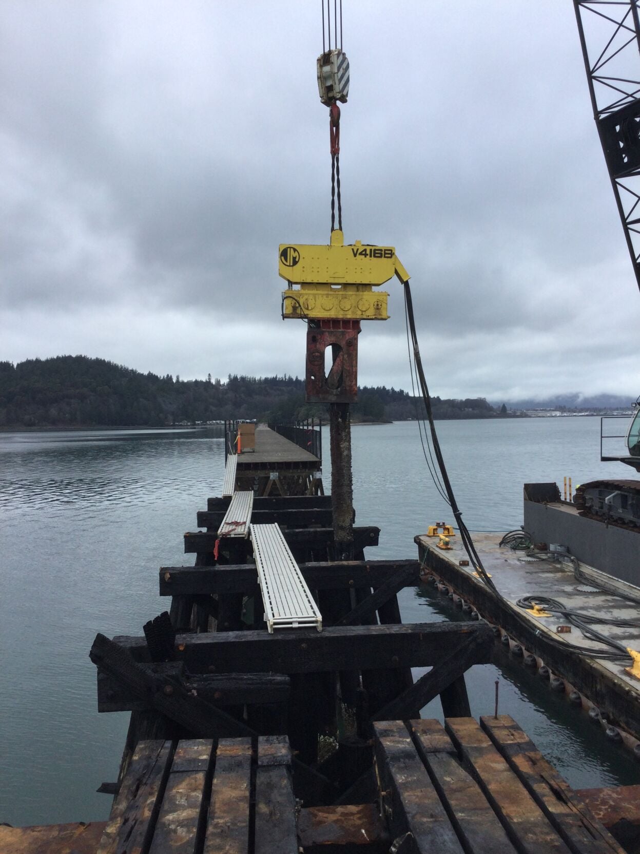 Work to rebuild Tommy Thompson Trail trestle begins | News | goskagit.com