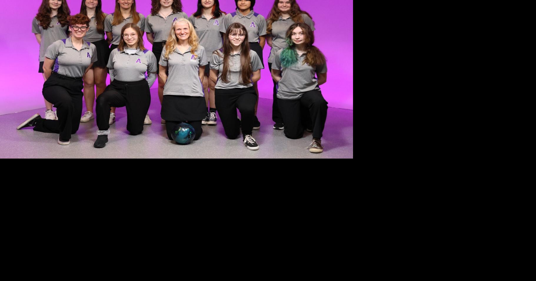 Anacortes Sports Stories: One last year for two state competitors ...