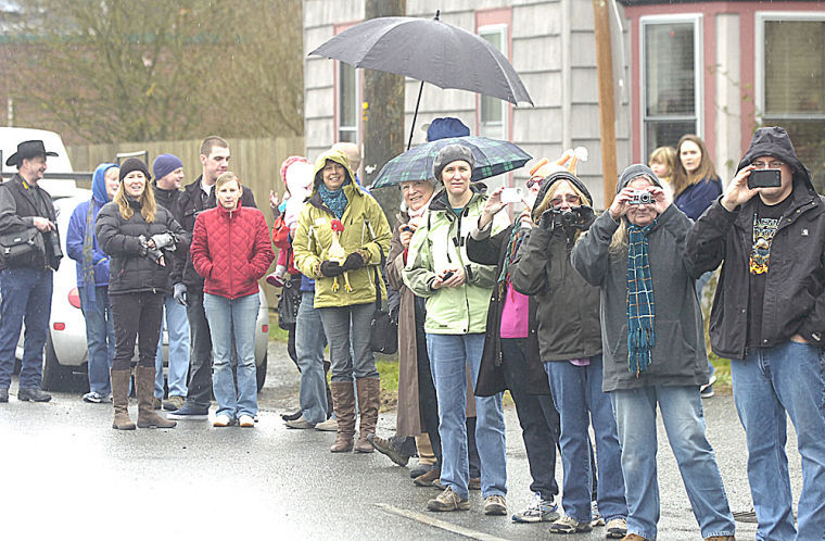 Edison Chicken Parade | Gallery | goskagit.com