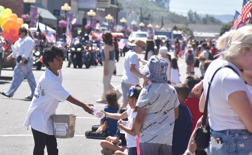 Community celebrates the red, white and blue | Local News | goskagit.com