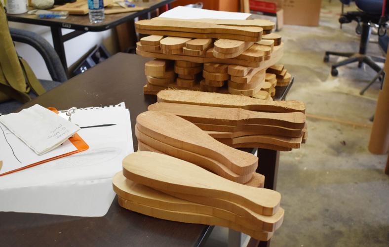 Samish Artist in Residence program returns to carving studio | 360 ...