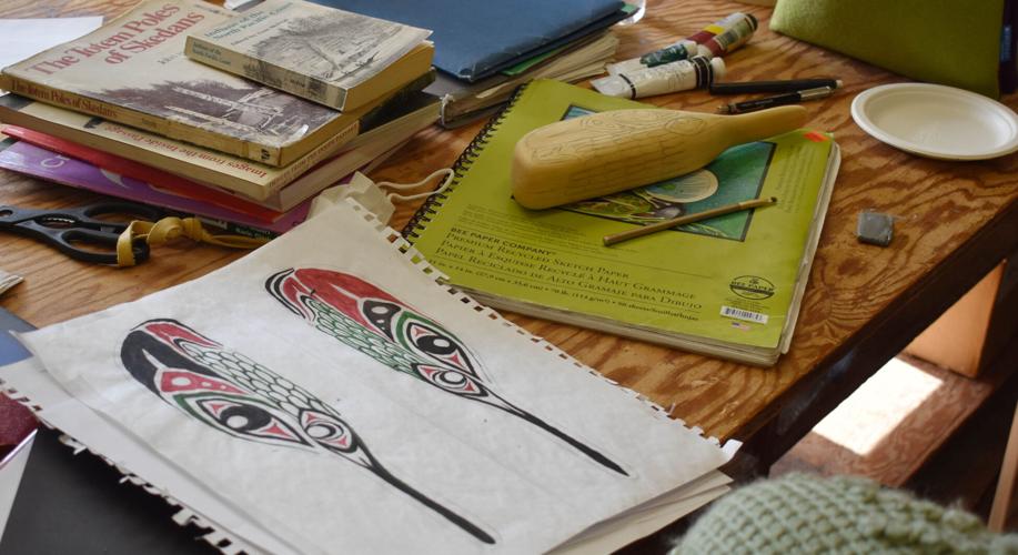 Samish Artist in Residence program returns to carving studio | 360 ...