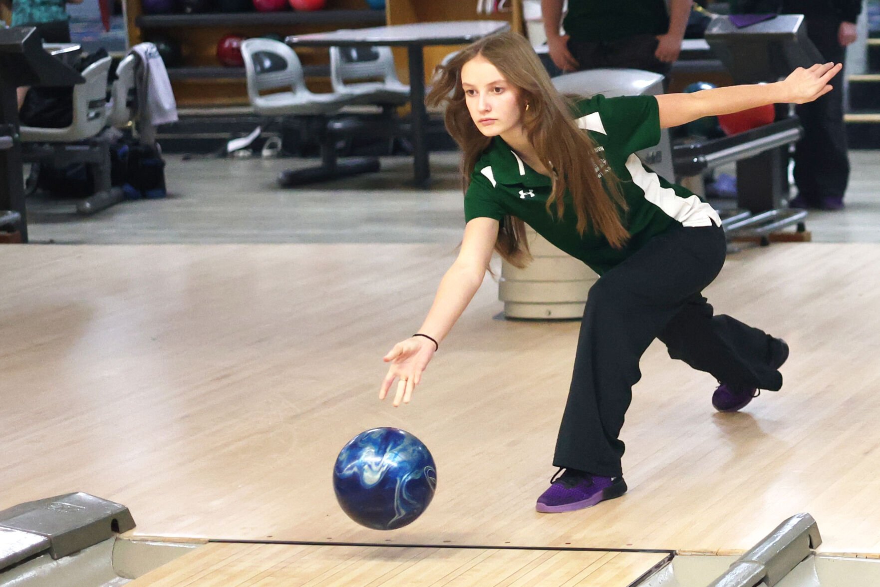 PHOTOS: Mount Vernon girls' bowling | Gallery | goskagit.com
