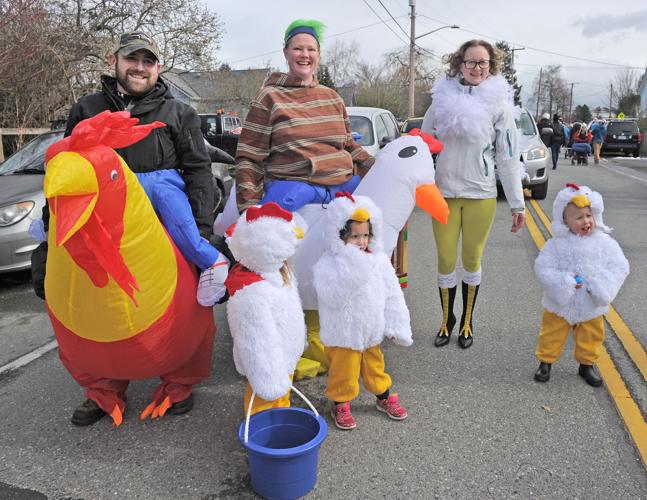 Edison Chicken Parade | Gallery | goskagit.com