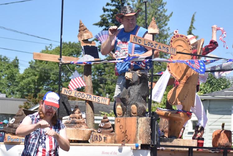 Community celebrates the red, white and blue | Local News | goskagit.com