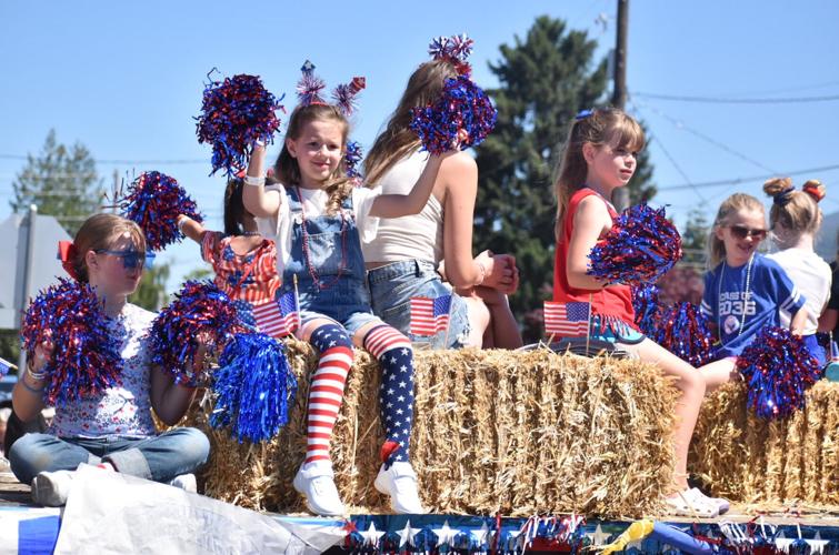 Community celebrates the red, white and blue | Local News | goskagit.com