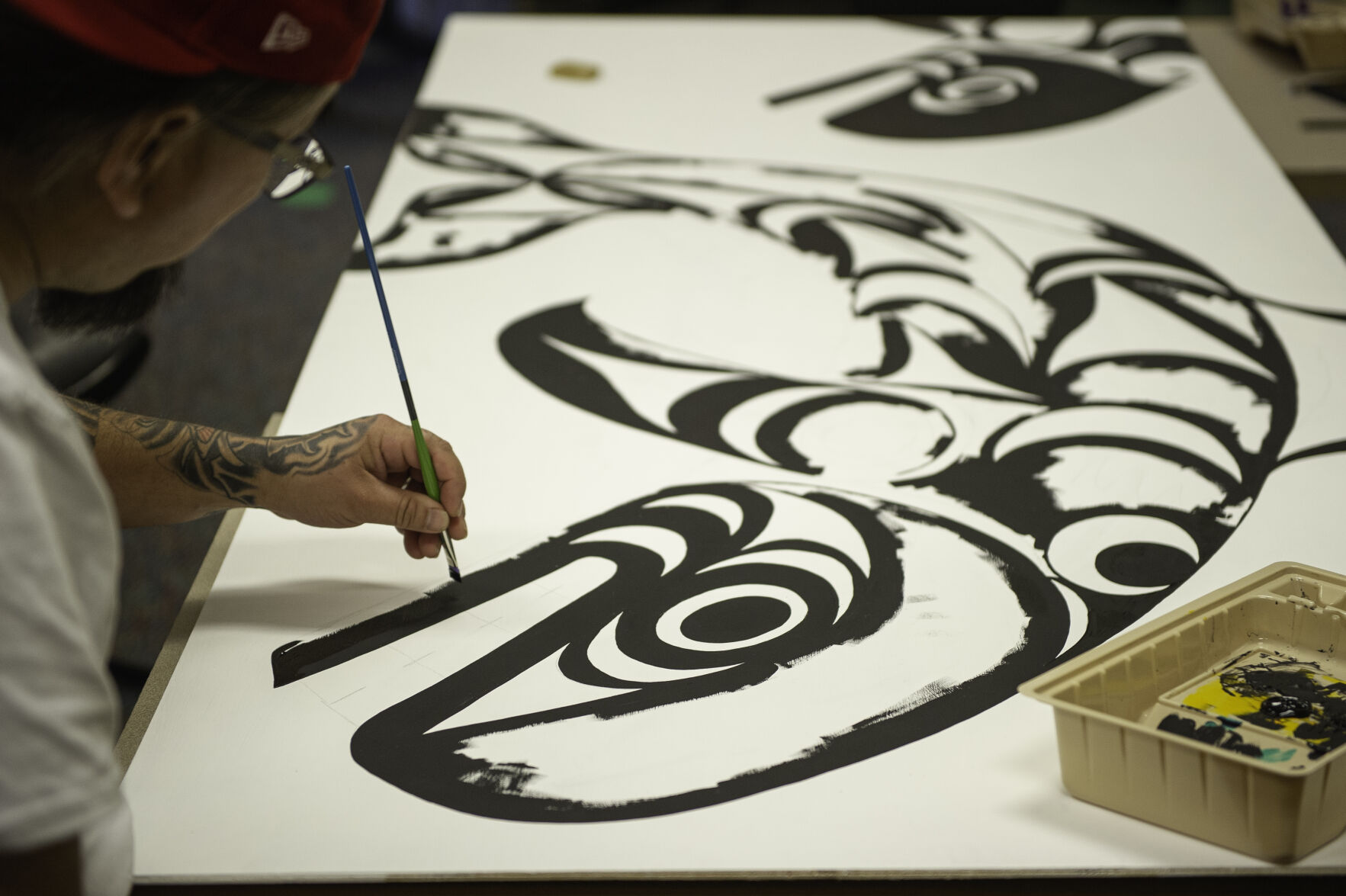 Coast Salish artist visits students at Allen Elementary | 360 ...