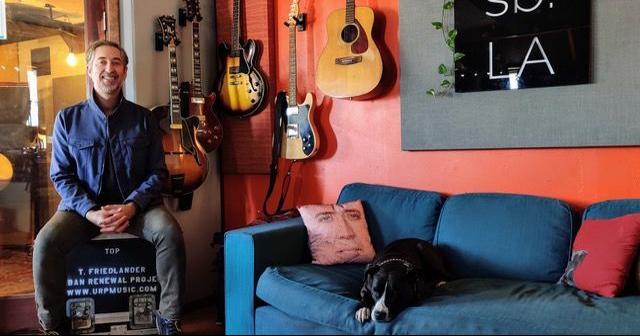 Hot on the mic — Mount Vernon native Tim Friedlander is an industry ...