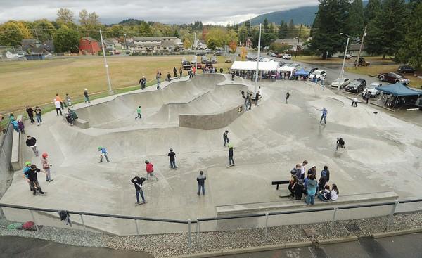 Skaters, residents celebrate opening day at the skate park | All Access ...