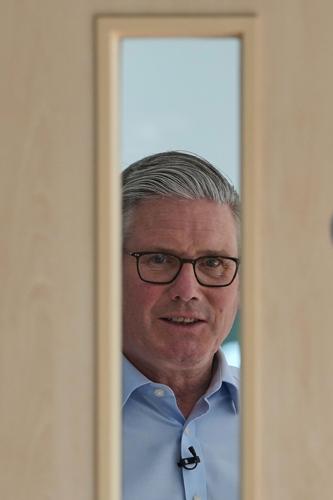 A new trove of Mandelson files brings more bad news for Keir Starmer ...