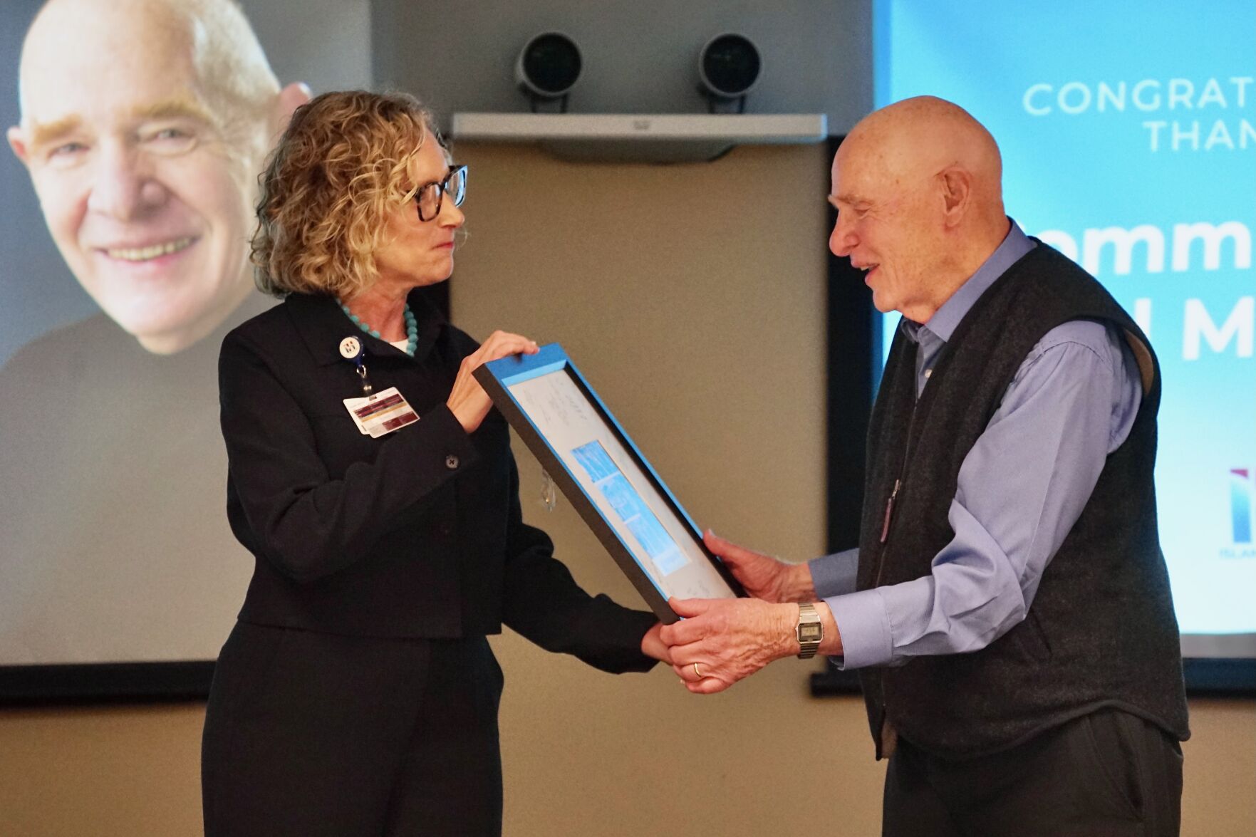 Island Health board bids farewell to one commissioner, welcomes another ...