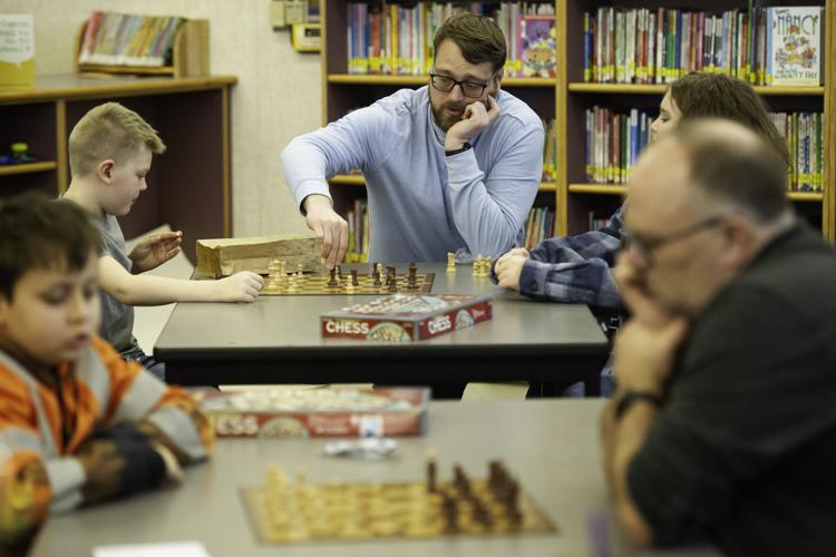 Students experience the joy of learning chess | Education | goskagit.com