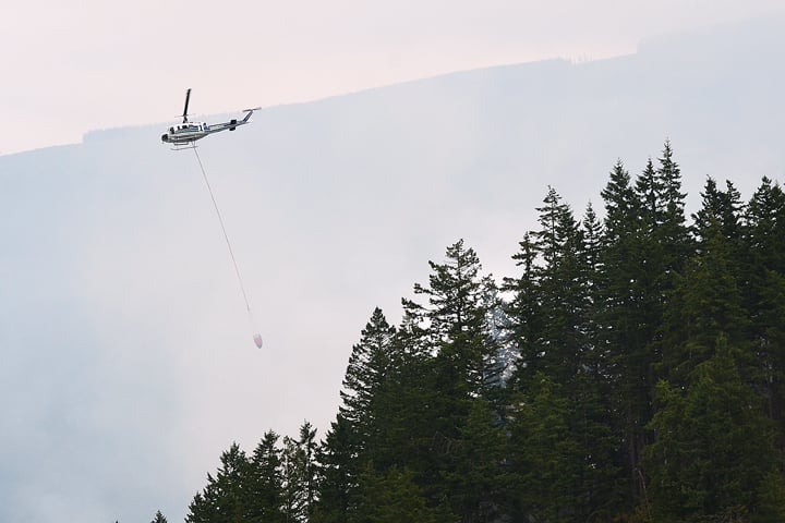 Big Rock Fire | Gallery | goskagit.com