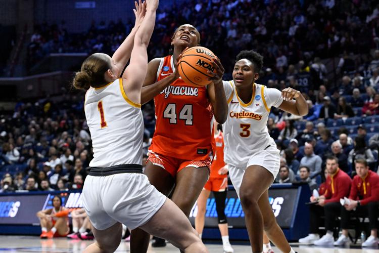 Izoje powers Syracuse past Iowa State to set up second-round March ...