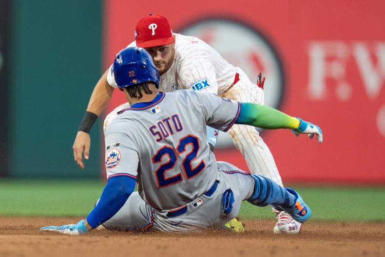 Mets slugger Juan Soto leaves game against Cubs with back tightness ...