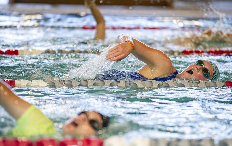 FALL SPORTS PREVIEW: Girls swimming has its eyes on the prize | Sports ...