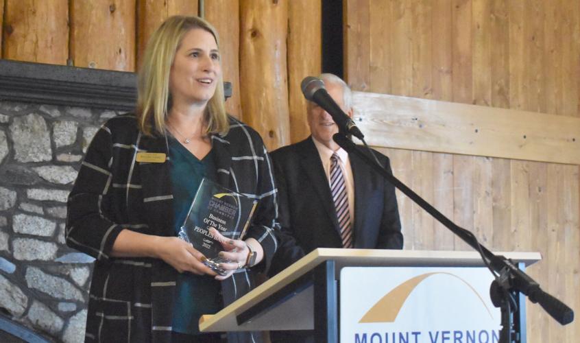 Mount Vernon Chamber of Commerce holds annual awards ceremony ...
