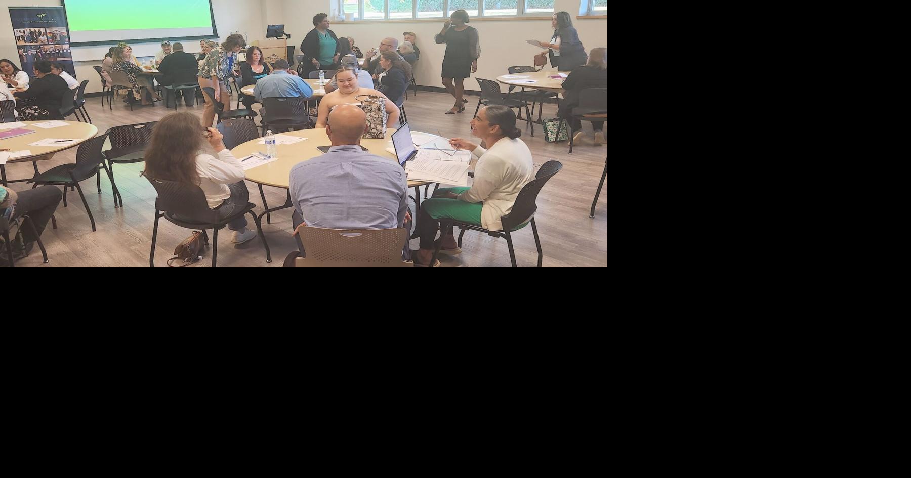 Small business roundtable brings together business, government ...