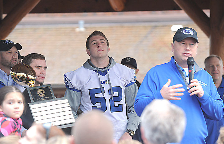 Sedro-Woolley Football Parade | Gallery | goskagit.com