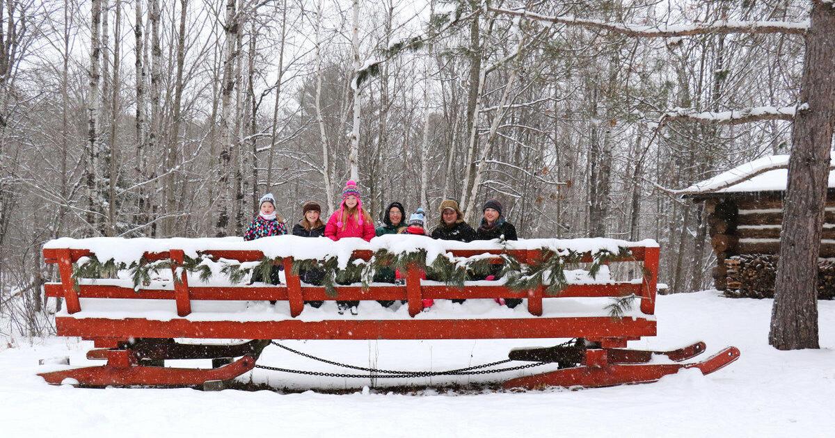 Logging Camp Christmas | News | grandrapidsmn.com