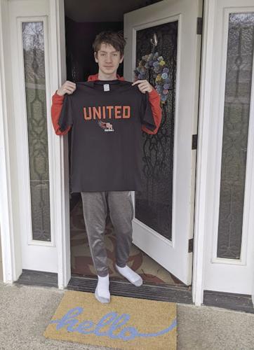 GRHS football program stands ‘UNITED’ | High School | grandrapidsmn.com