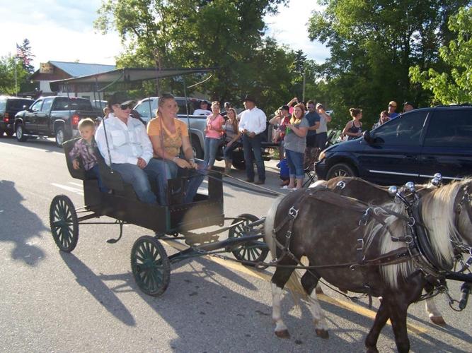 Northstar Stampede Rodeo Parade, Effie July 25 | Photo Gallery ...