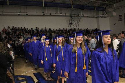 Itasca Community College graduates 350 | News | grandrapidsmn.com