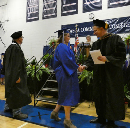 Itasca Community College holds graduation | Featured | grandrapidsmn.com