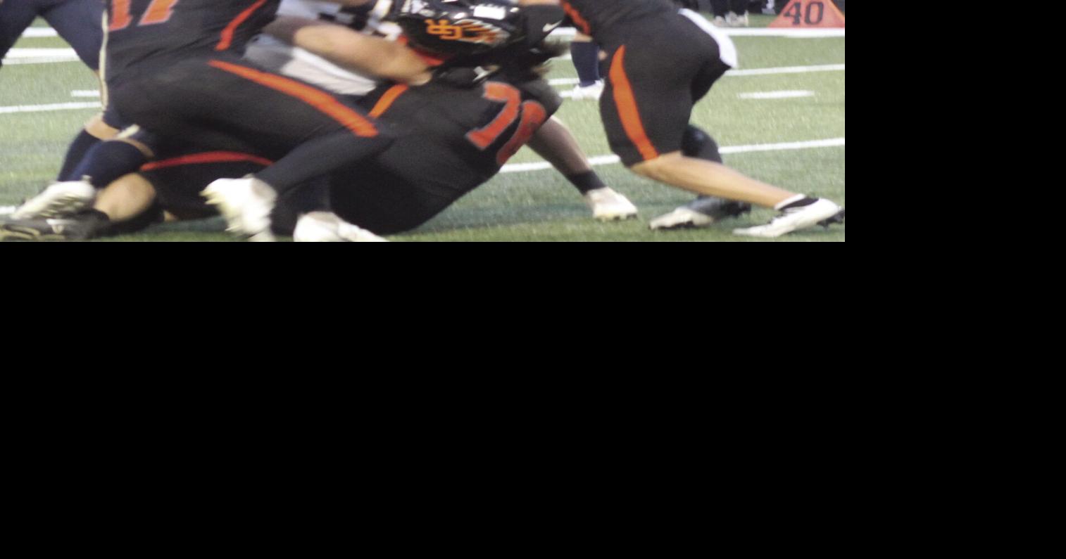 Metzgar, Florek lead Rapids football team | High School | grandrapidsmn.com