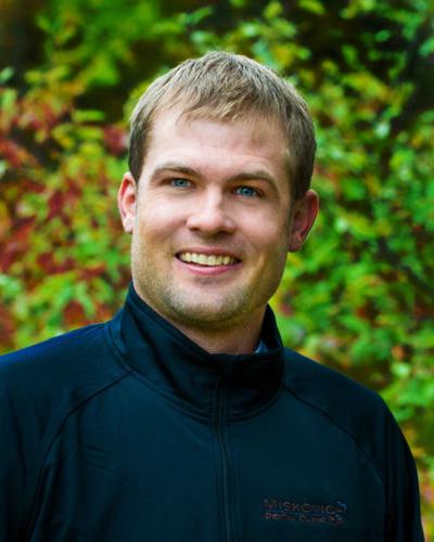 Schmidt joints Miskovich Dental | Business | grandrapidsmn.com