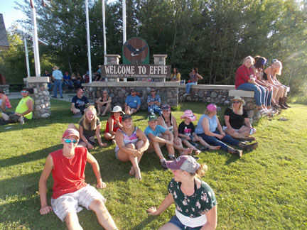 Rodeo Daze Parade in Effie | Featured | grandrapidsmn.com