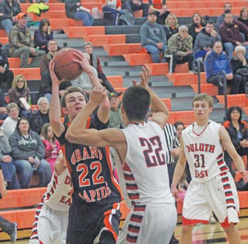 T'hawks fall to East, 62-47 | Sports | grandrapidsmn.com