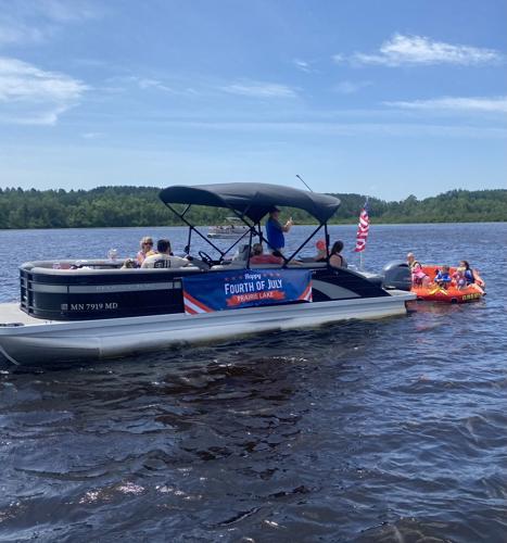 Prairie Lake had record number of boats in 4th of July parade | News ...