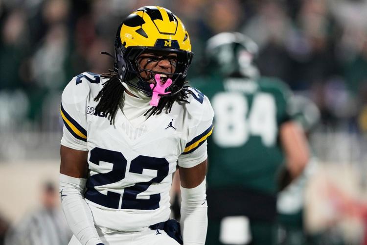 Mizzou grabs Michigan defensive back in portal, officially re-signs ...