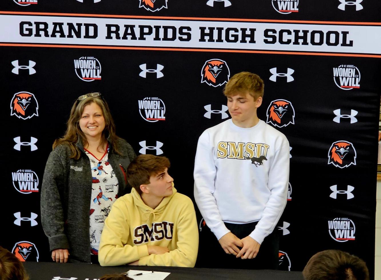 Colton Johnson signs with SMSU | Sports | grandrapidsmn.com
