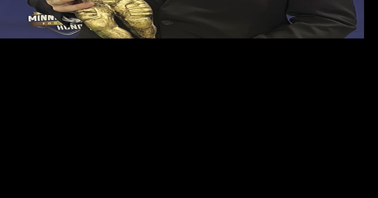 Deer River’s Mundt stands out on field, in school | High School ...