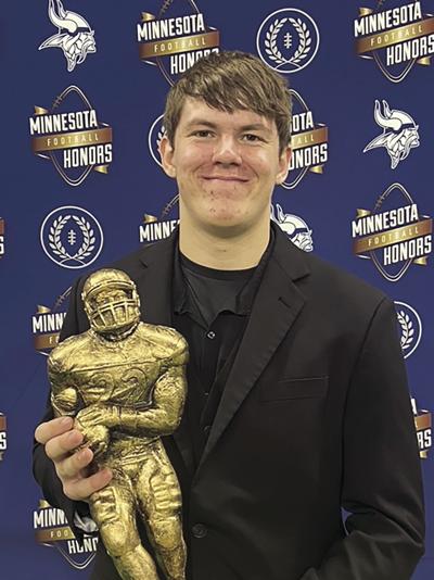 Deer River’s Mundt stands out on field, in school | High School ...