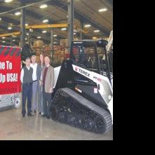 Oberstar visits Terex-ASV plant in Grand Rapids | Business ...