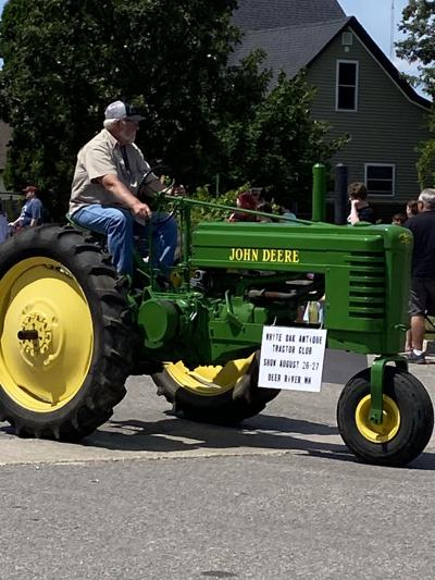 The White Oak Antique Tractor Show | Events | grandrapidsmn.com