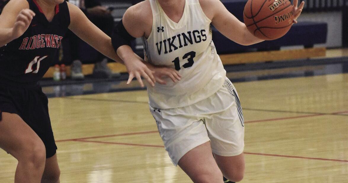 ICC, high school teams in action | Sports | grandrapidsmn.com