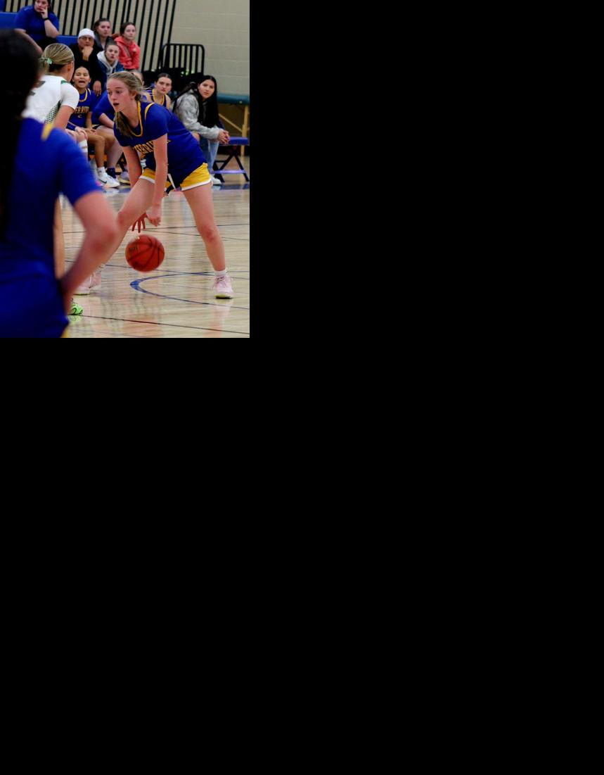 Warriors move to 4-0 | Sports | grandrapidsmn.com
