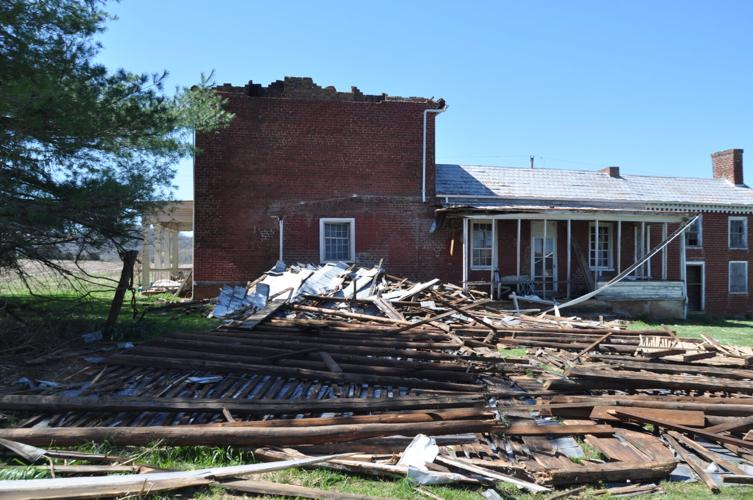 200-Year-Old Landmark Damaged By Wind | Local News | greenevillesun.com