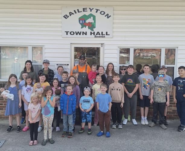 Baileyton Mayor and Police Chief visit homeschool co-op | News ...