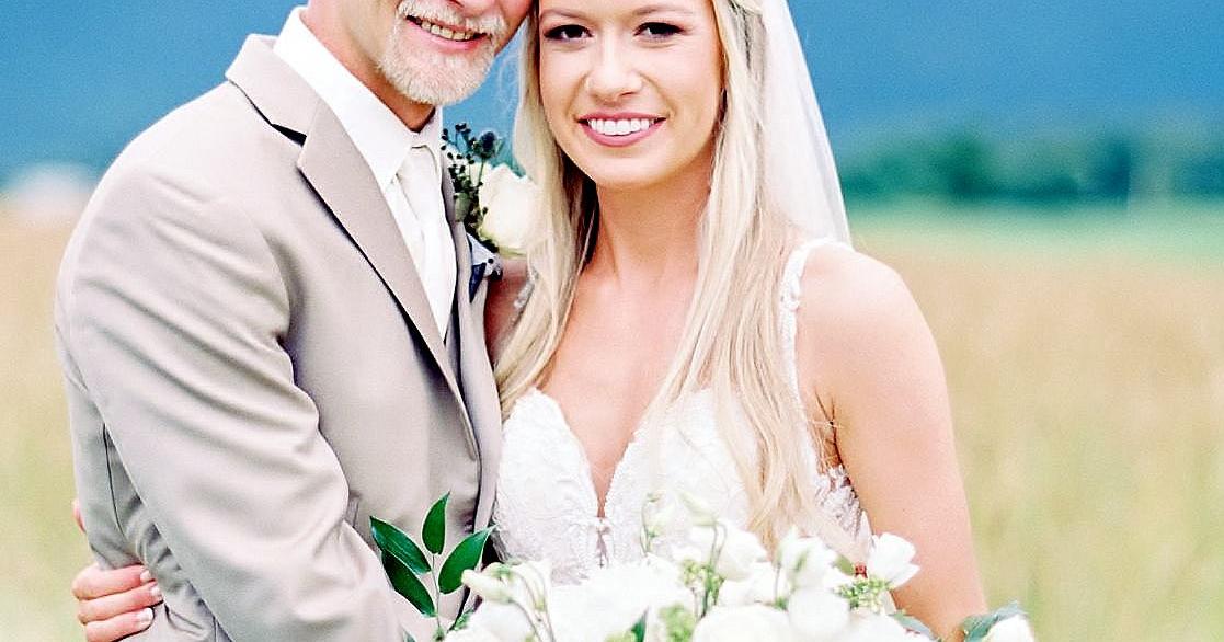 Danielle Victoria Ricker Weds Bryce Cutshaw | Living | greenevillesun.com