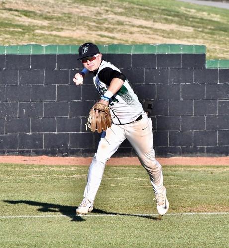 PREP ROUNDUP: Devils, Huskies, Knights Roll | Sports | greenevillesun.com