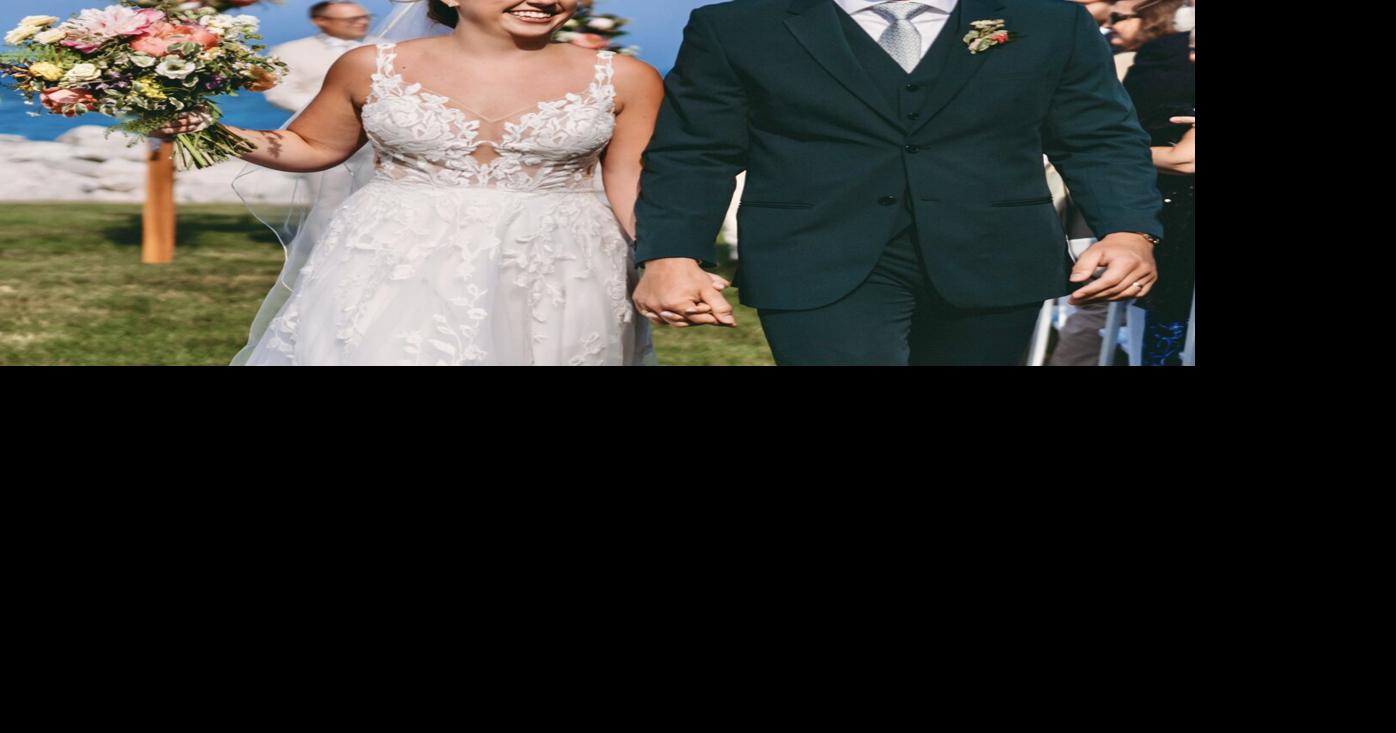 Katie Nettesheim Weds Thomas Burkey | Lifestyles Weddings ...