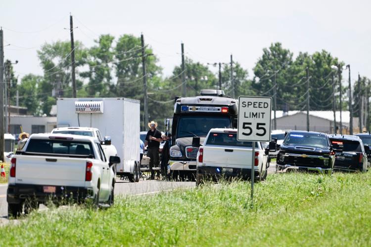 12 dead in crash of plane on skydiving outing in Missouri, authorities ...